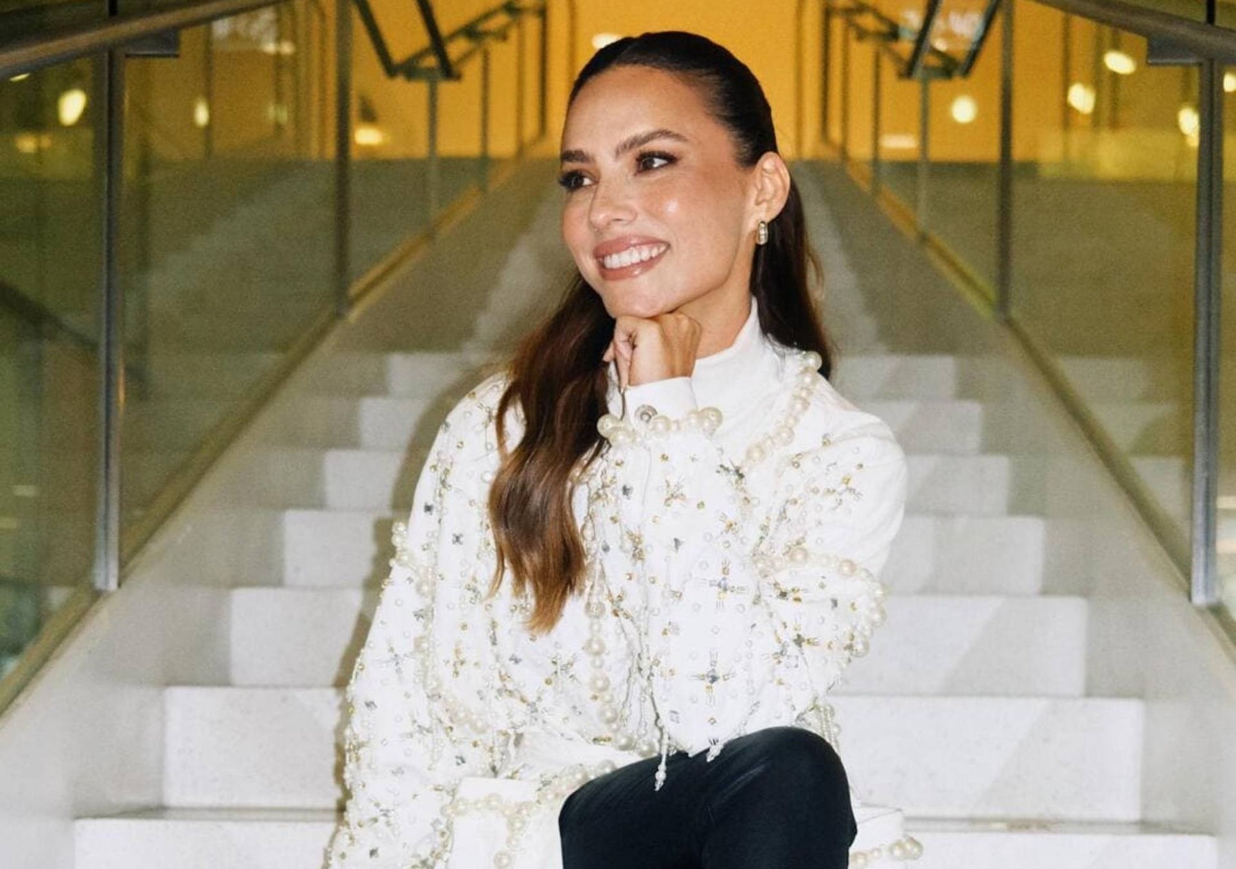 What is Chantilly Lace? - Fashion Terms Explained – Faz